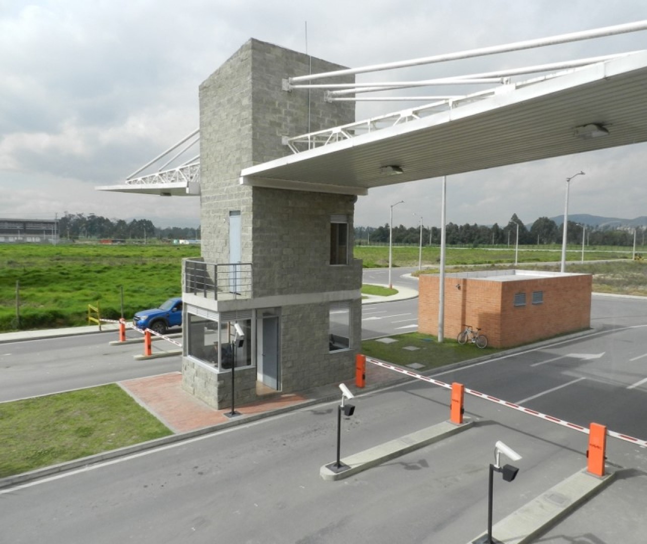 EL PORTAL CENTRO LOGÍSTICO EMPRESARIAL